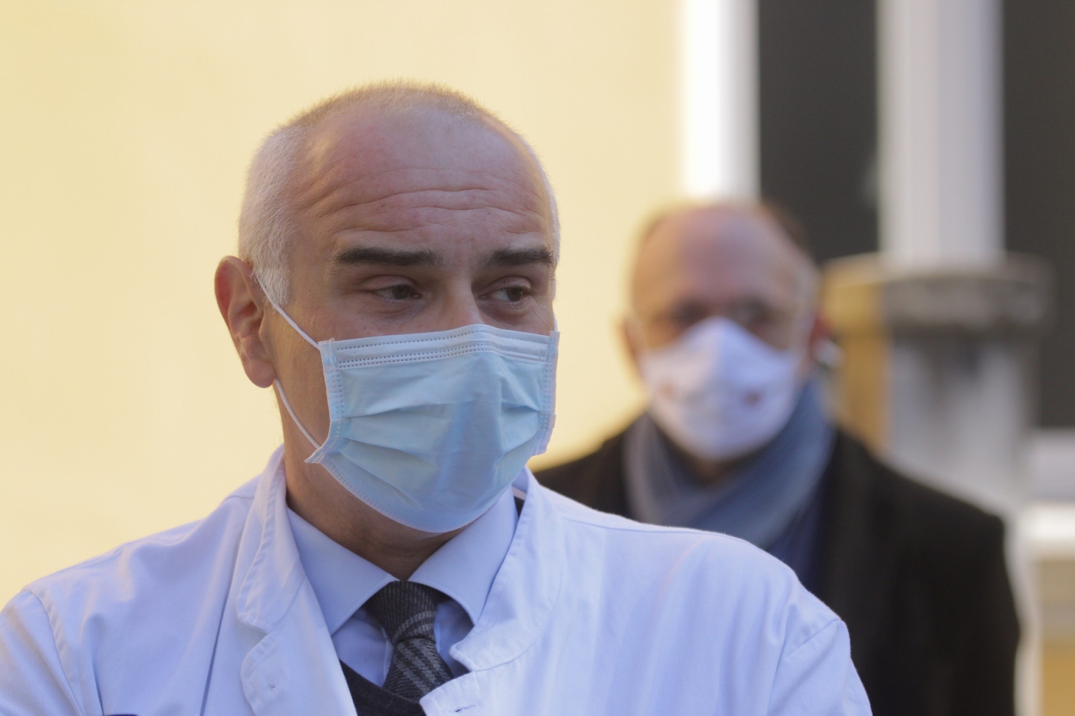 U riječkom KBC-u dosad najviše oboljelih od covida-19, kliničke slike ...