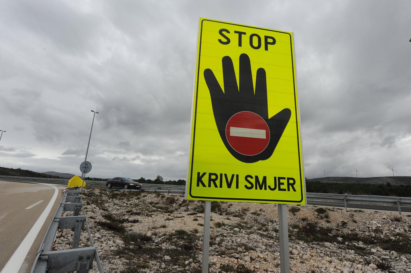 Vozilo u suprotnom smjeru na A7 između čvora sv. Kuzam i i čvora ...