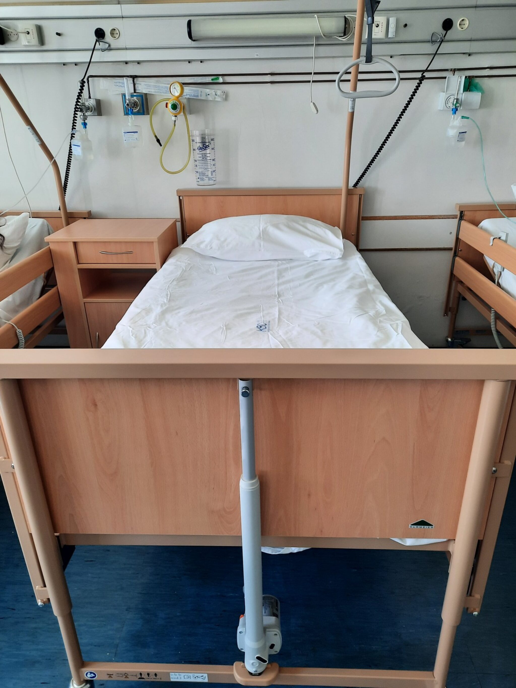 Pulmologiji KBC-a Rijeka uručena četiri nova kreveta | Riportal