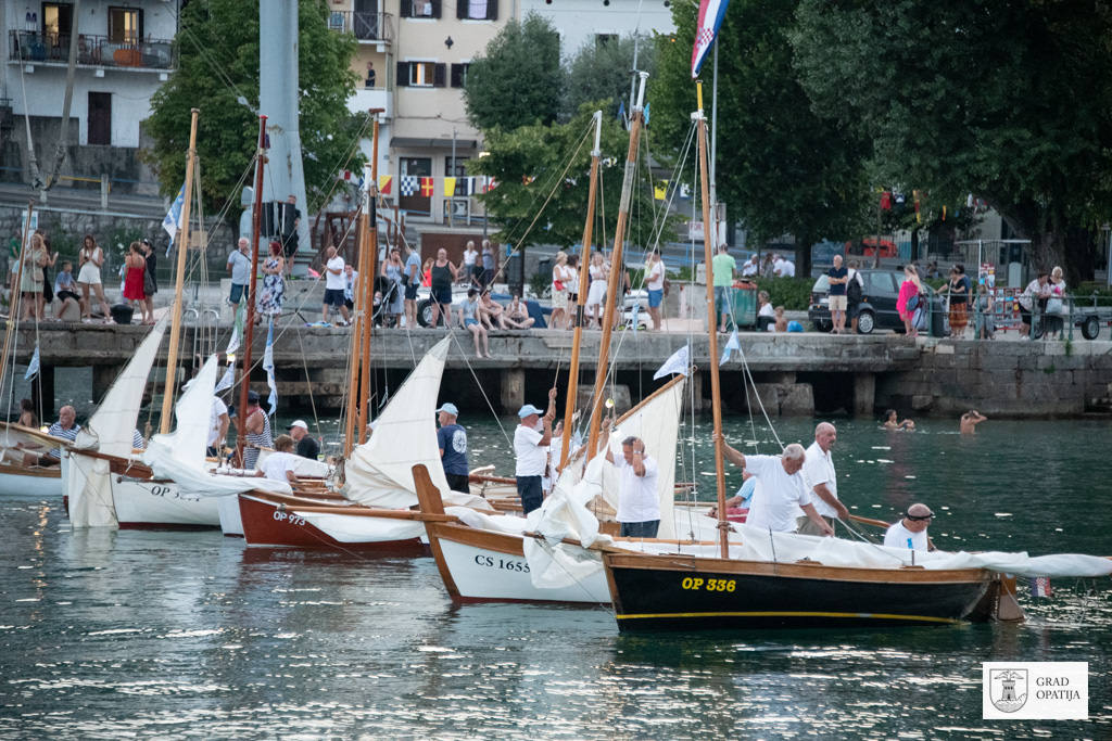 U Iki će se održati regata tradicijskih barki uz kulinarski show | Riportal