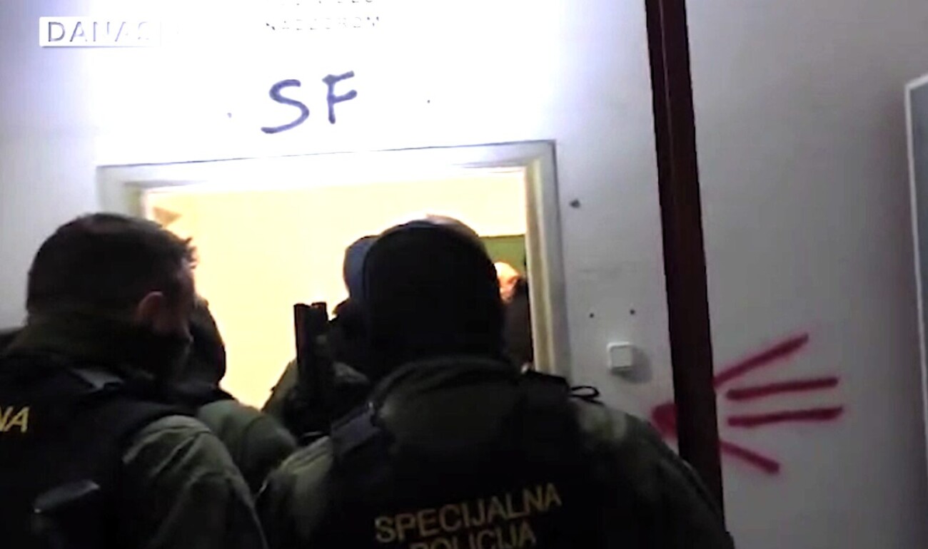 Specijalci u prostoru Udruge za zaštitu djece razotkrili tajni noćni ...